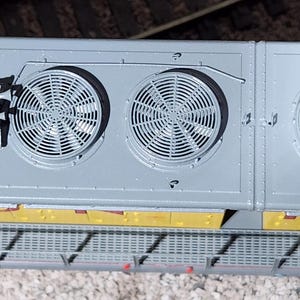 New Ho Scale DDA40X Union Pacific 6918 Athearn Genesis Locomotive DCC ...