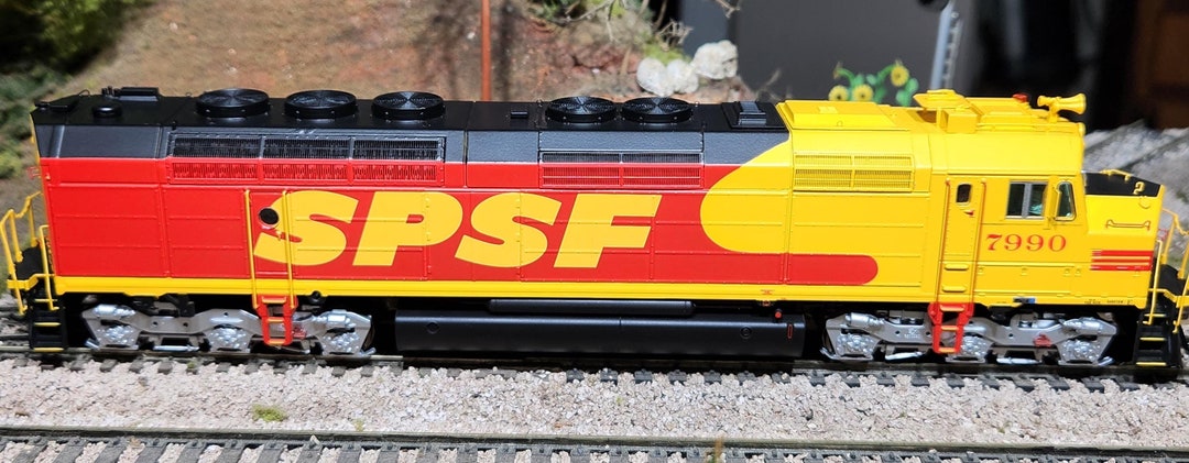 New Ho Scale FP45 #7990 SPSF Fantasy Paint Athearn Genesis DCC Ready ...