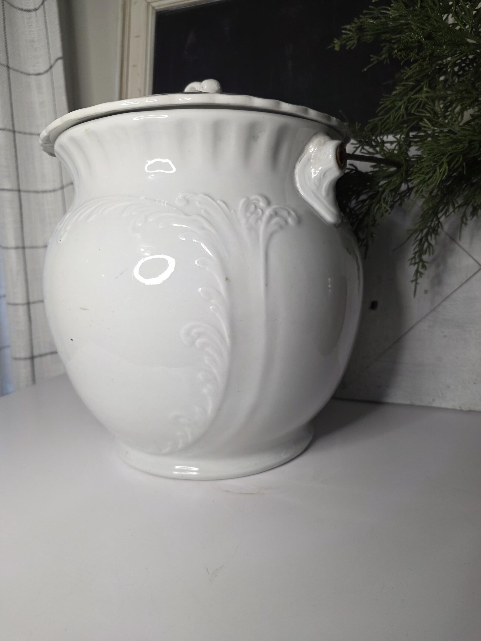 Vintage Ironstone Slop Pail/chamber Pot With Handle and Lid - Etsy