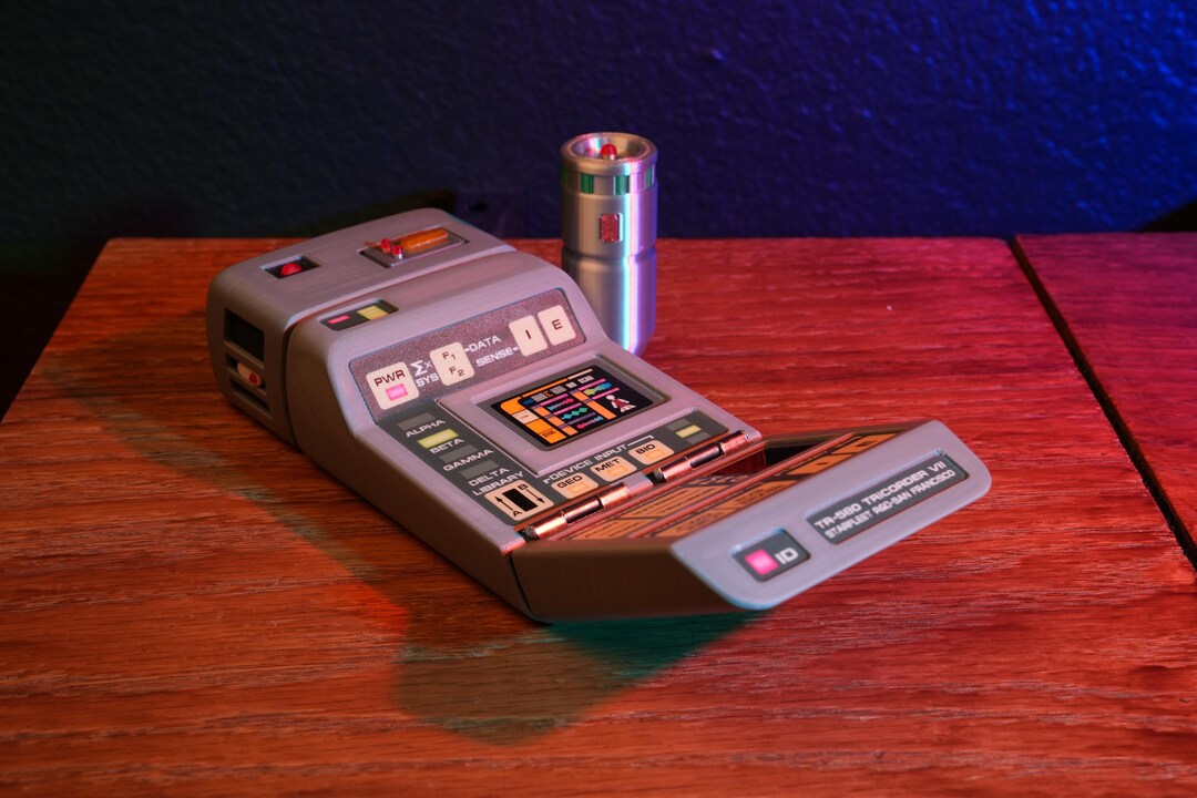 TNG TR-580 Tricorder VII Display Replica – Hand Finished Collector Prop ...