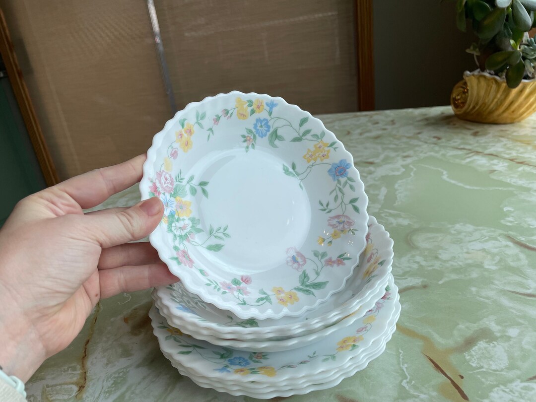 Stunning Arcopal Feston Hortense Bowls and Plates 8 Pastel Floral ...