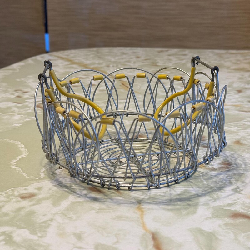 Collapsible Wire Egg Basket - Etsy