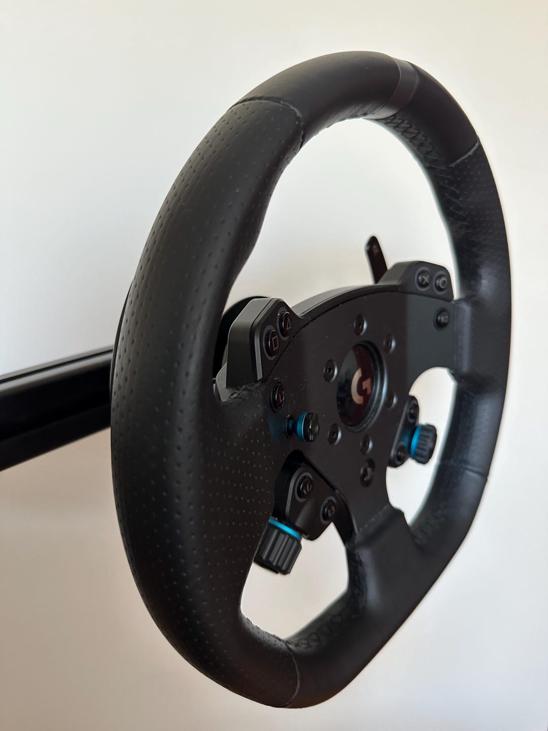 Logitech G Pro Wheel Base Quick Release Wheel Mount for 4040 Series ...