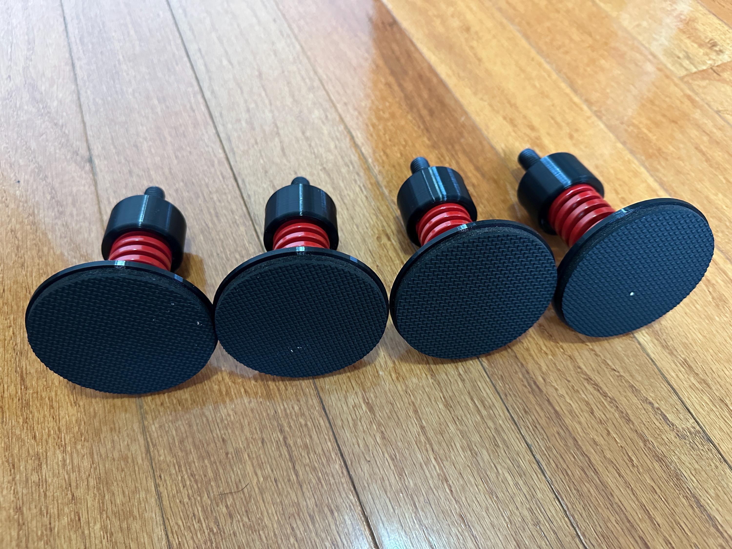 Fanatec ClubSport GT、OPLite Cockpit R8 Fury Bass Shakers、Buttkickers ...