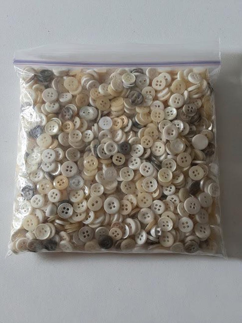 Bulk Lot 9 Oz of Vintage Buttons 1/2 Inch and Smaller Round Plastic - Etsy