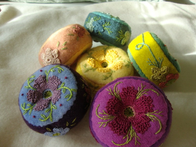 Mini Pincushion, Choose One From This Variety - Etsy