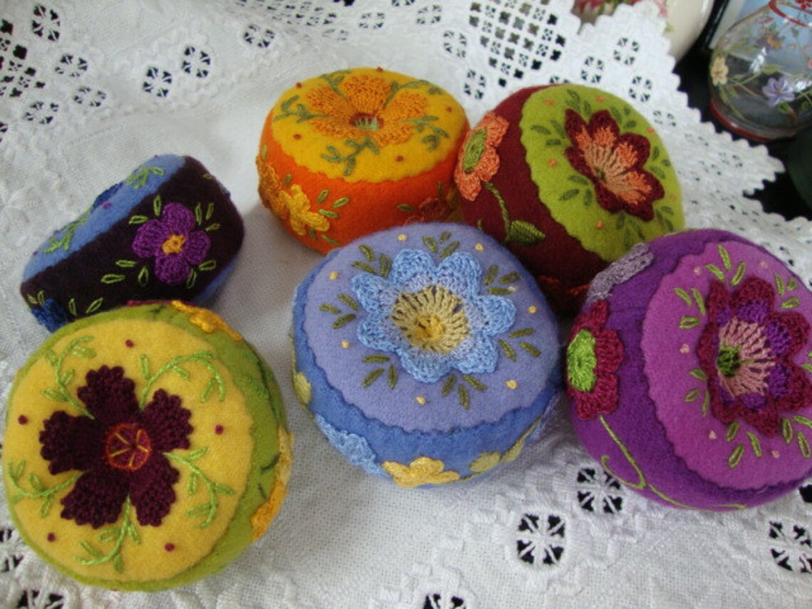 Mini Pincushion, Choose One From This Variety - Etsy
