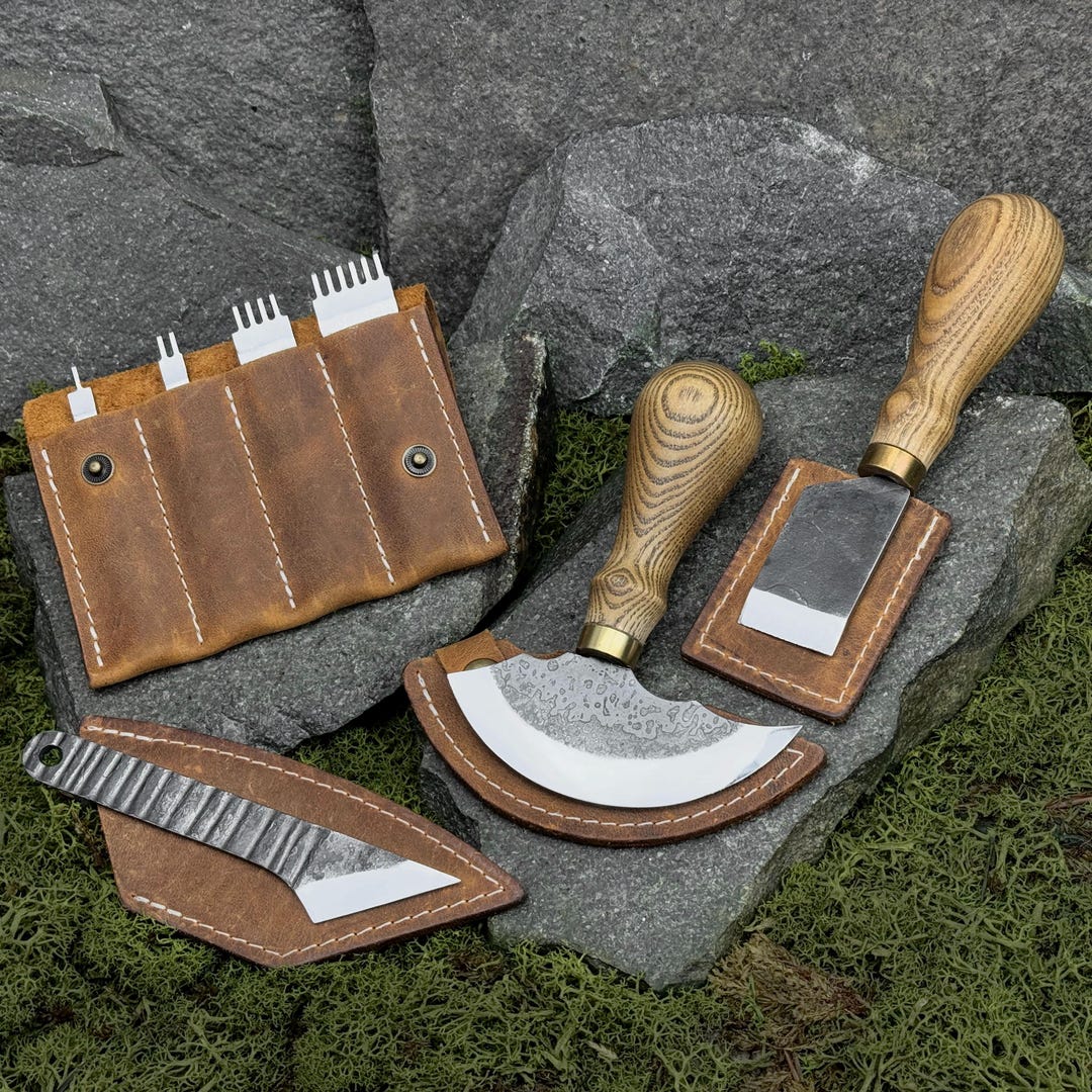 Set 7-piece Leatherworking Tool With Leather Cases. Skiving Knives ...