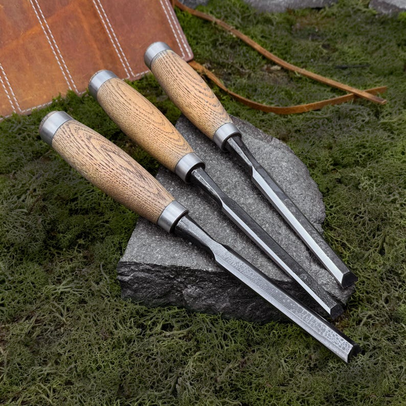 5-piece Bevel Edge Chisel Set With Leather Case. Wood Carving Tools ...