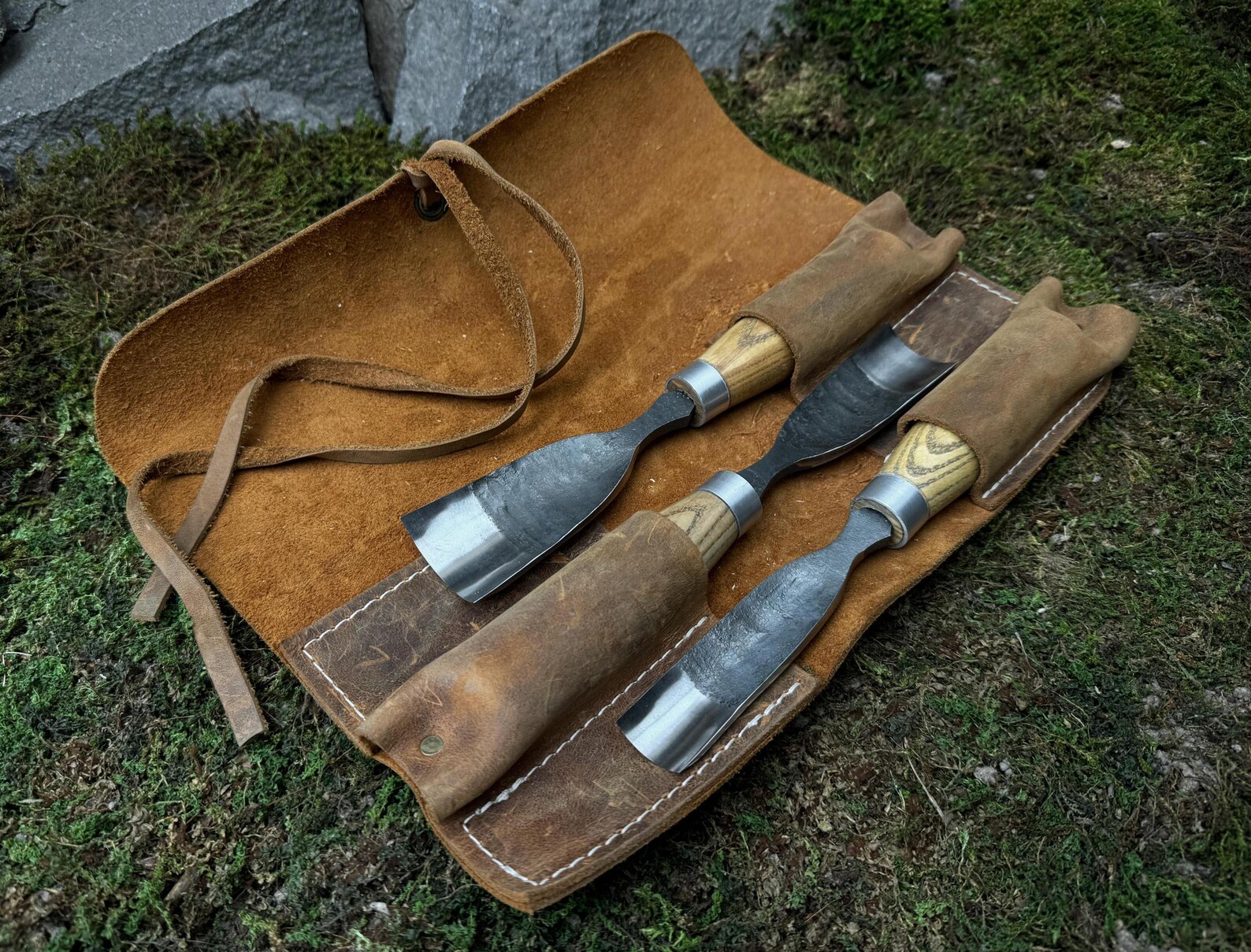 Set of 3 Wood Carving Gouge With Leather Case. Chisels for Woodworkers ...