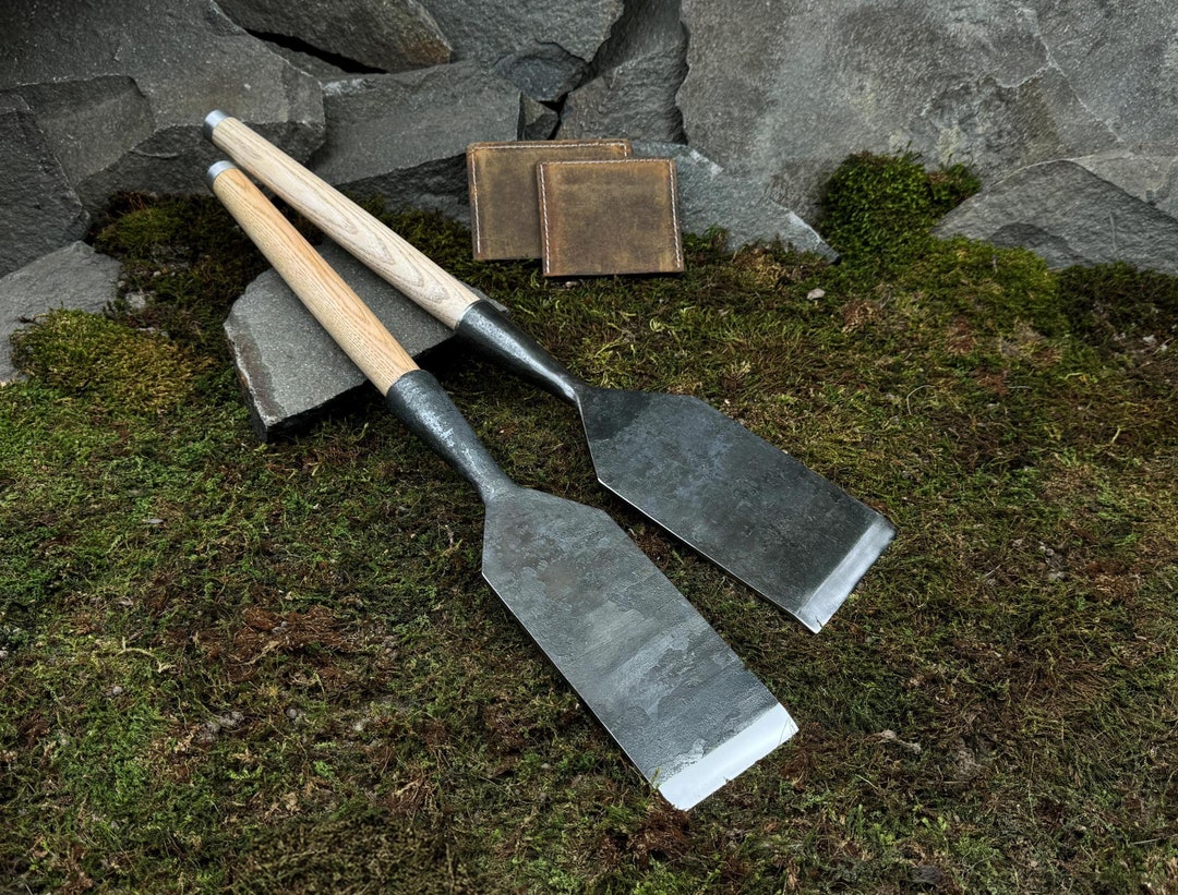 2-piece Large Timber Chisel Set With Leather Cases. Woodworking Slick ...