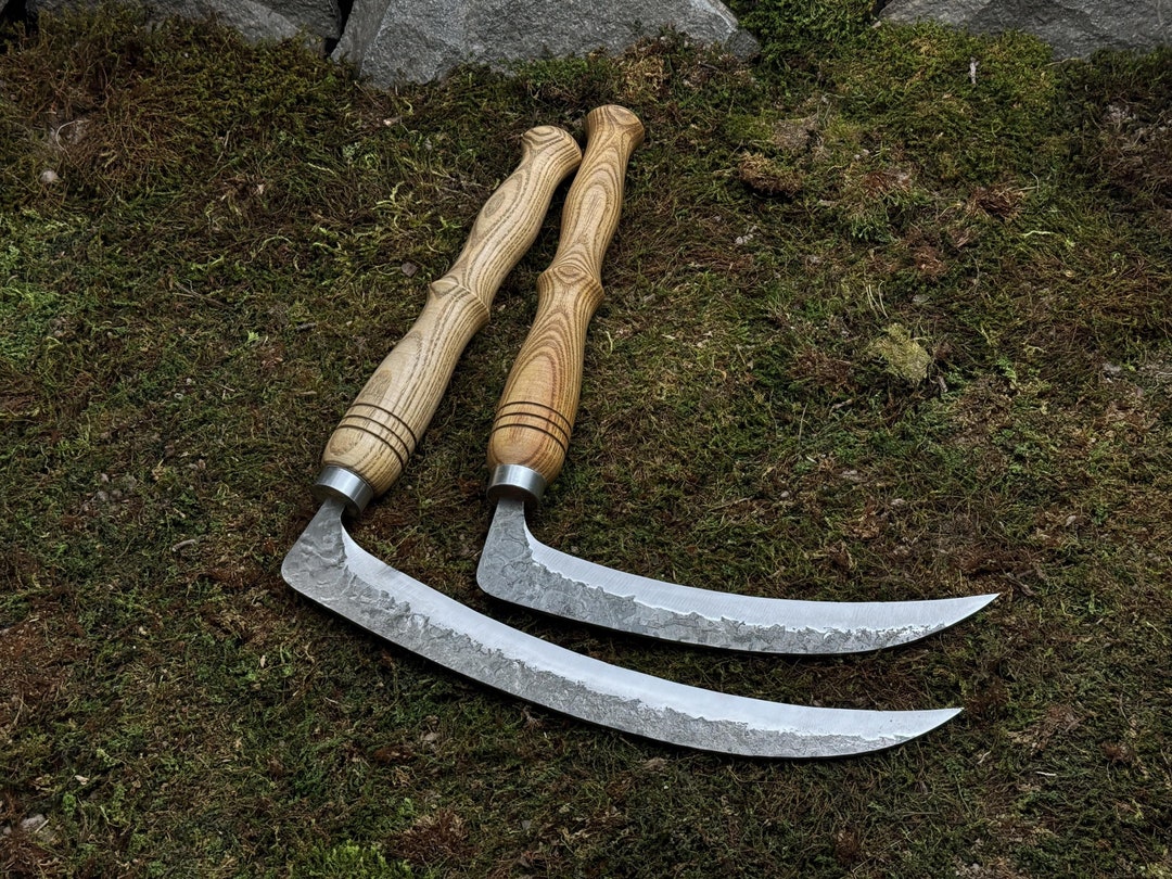 2-piece Garden Scythe Set With Leather Cases. Scythes for Harvesting ...