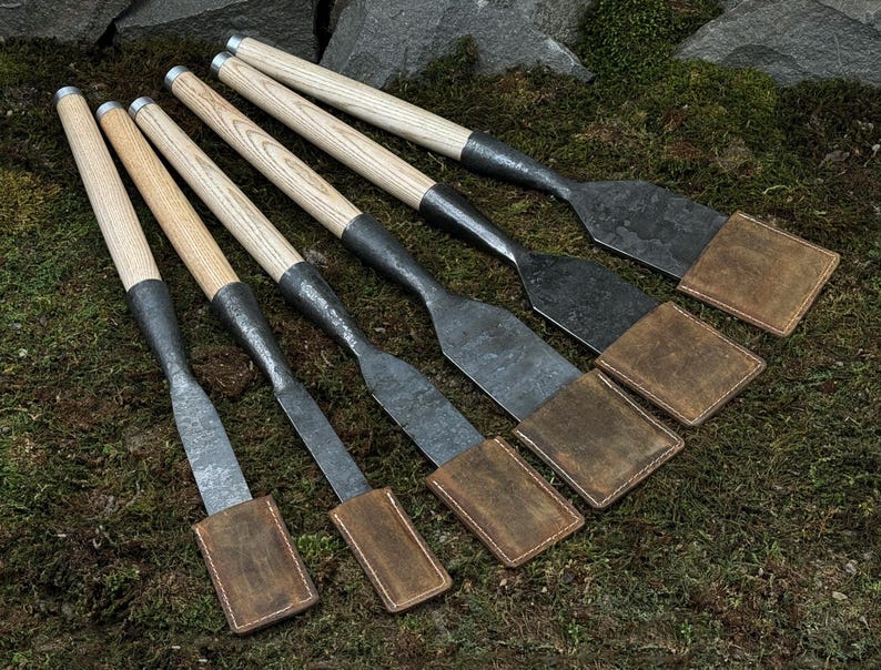 Set Timber Chisel 6-piece With Leather Cases. Carpentry Tools. Slick ...