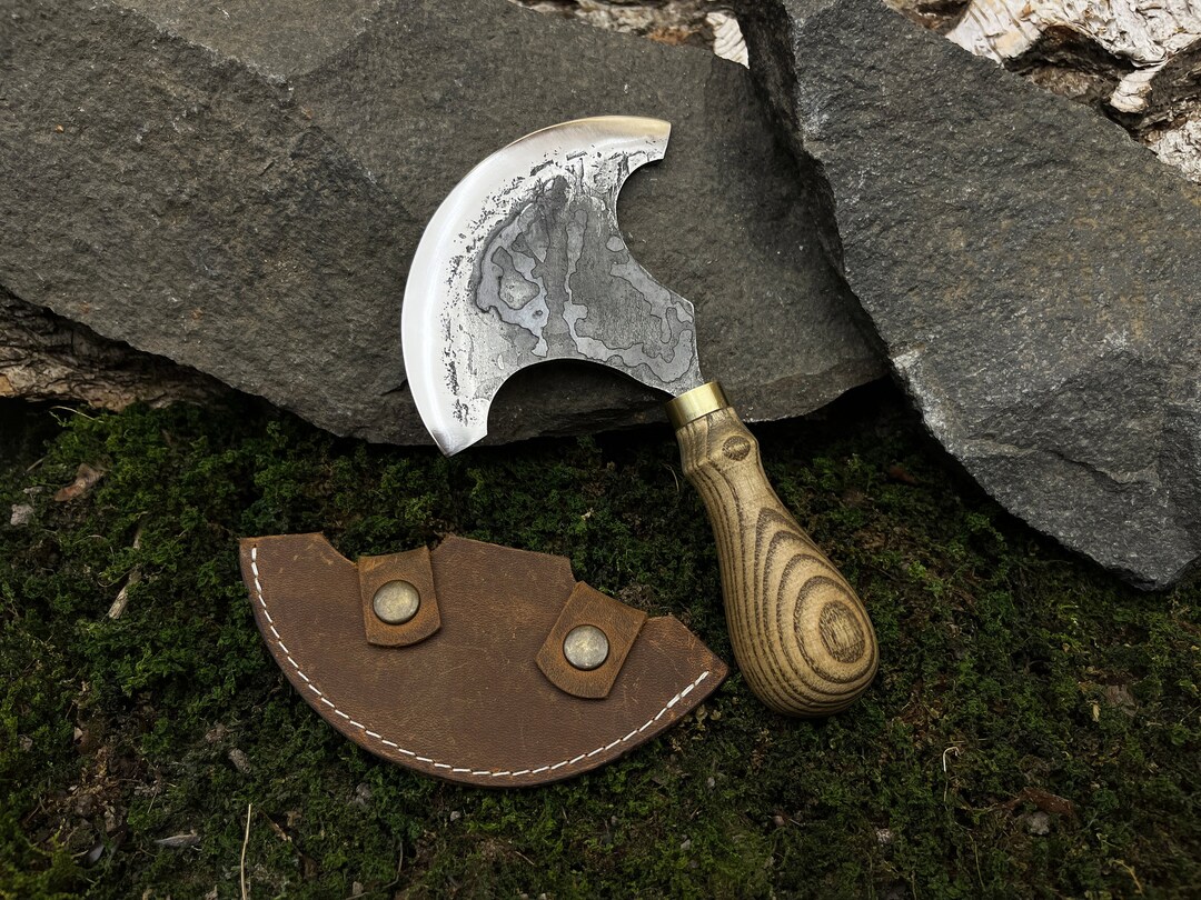 Half Moon Knife. Leather Tools. Round Cutting Leather Knife. Skinning ...