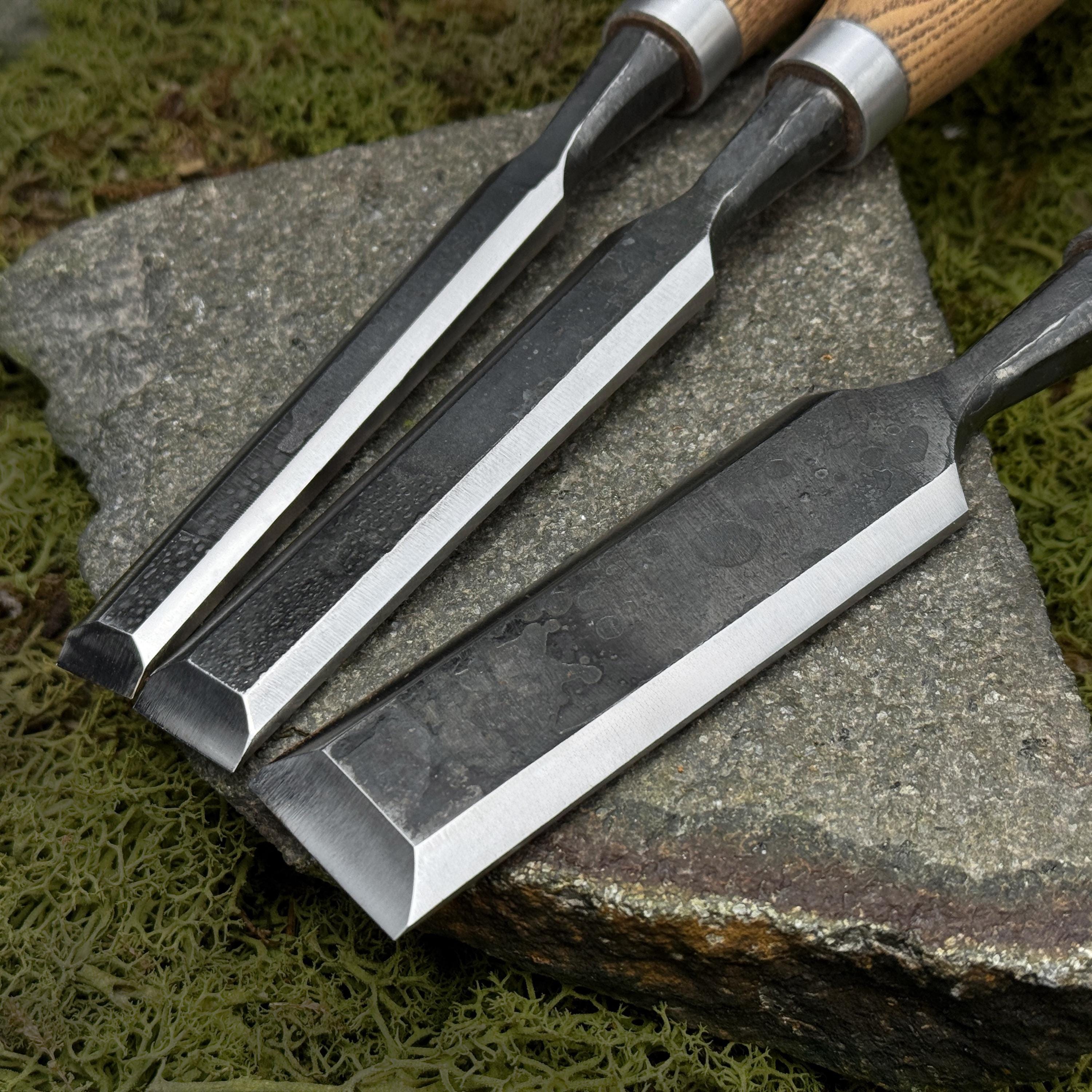5-piece Bevel Edge Chisel Set With Leather Case. Wood Carving Tools ...