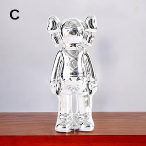 Decorative Hypebeast Figures Modern Bearbrick Design Statue for Desk ...