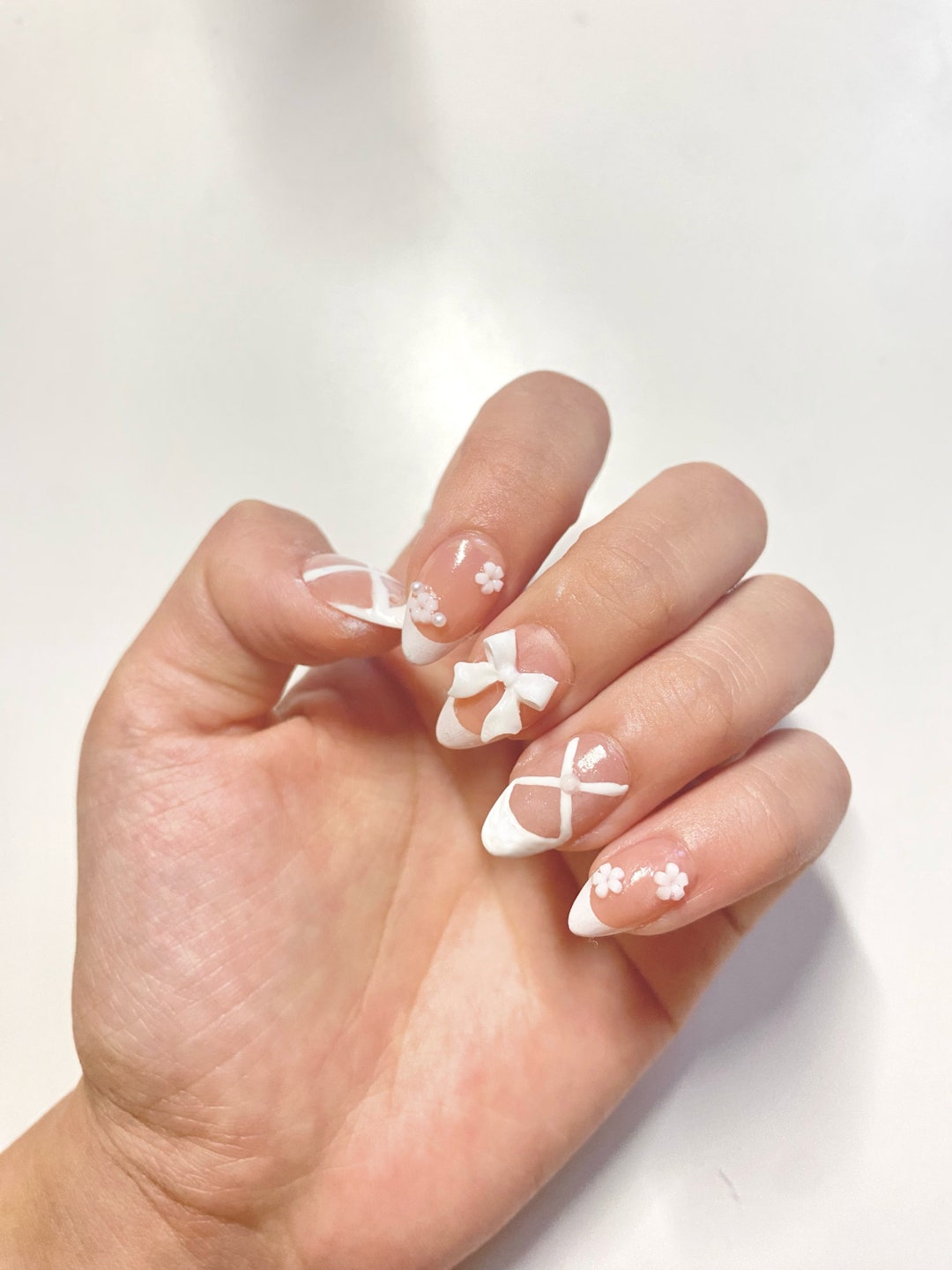 Coquette Bow French Tip Nails | Press Ons - Etsy