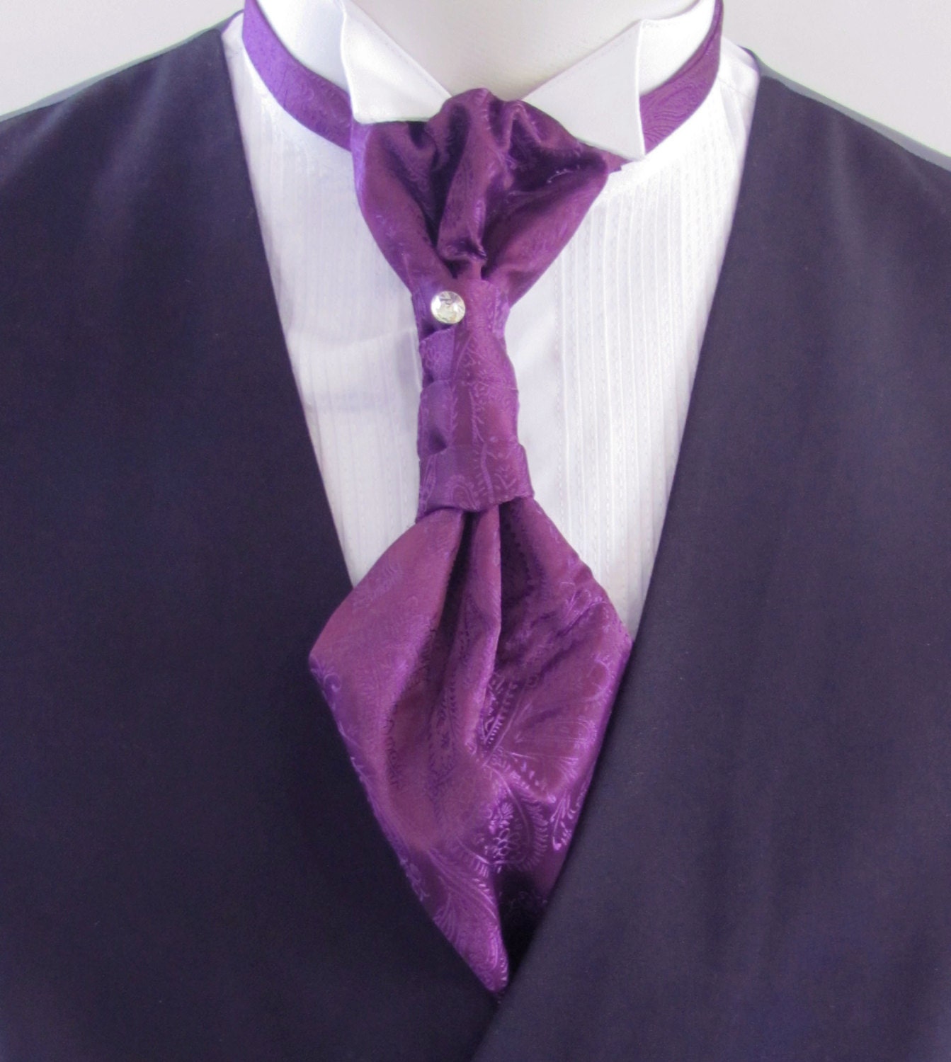 Mens Eggplant Purple Paisley Ascot Cravat Pre Tied Mens Ascot With ...