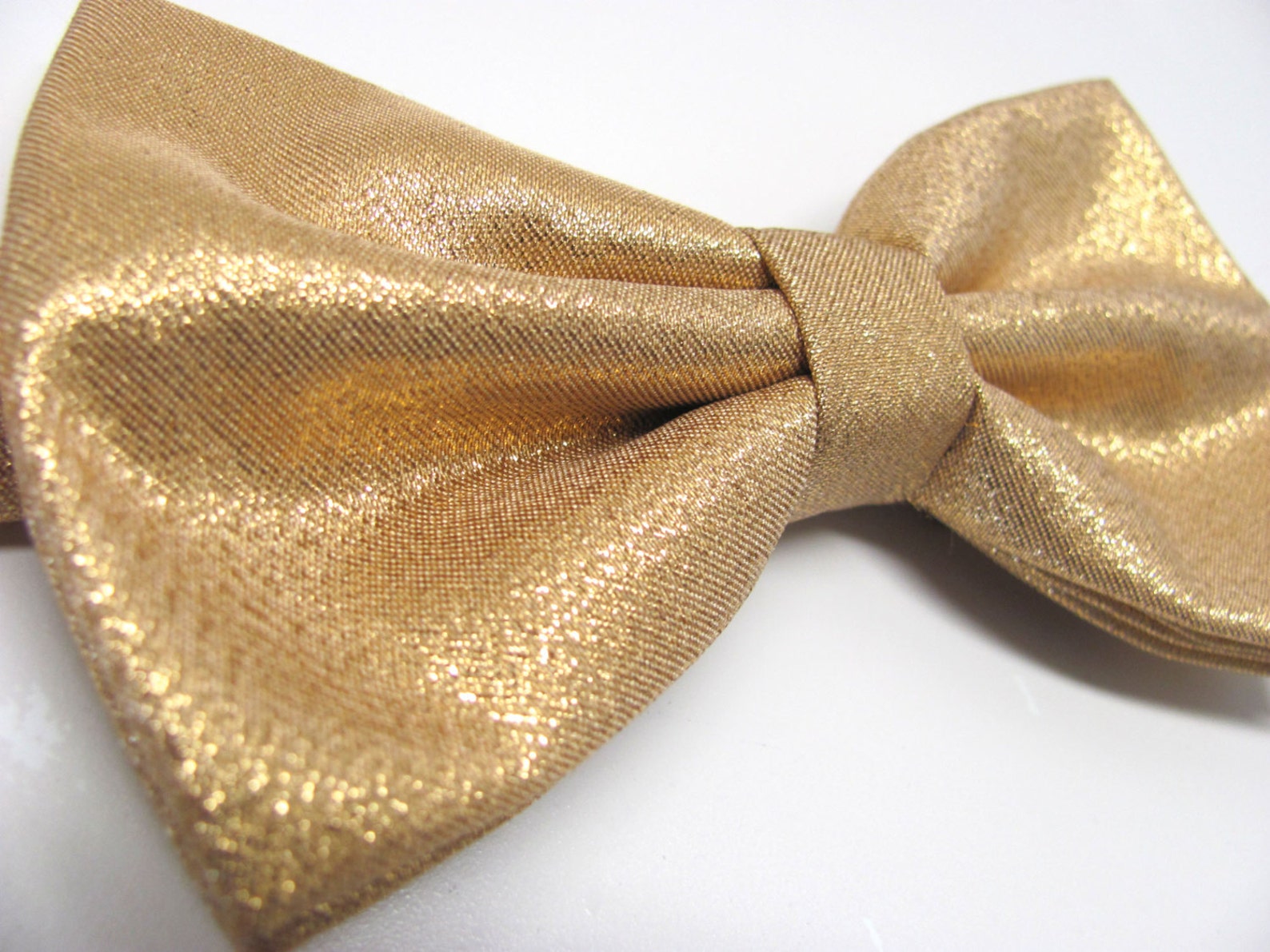Mens Bowties. Lamé Gold Metallic Bowtie With Matching Pocket Square ...