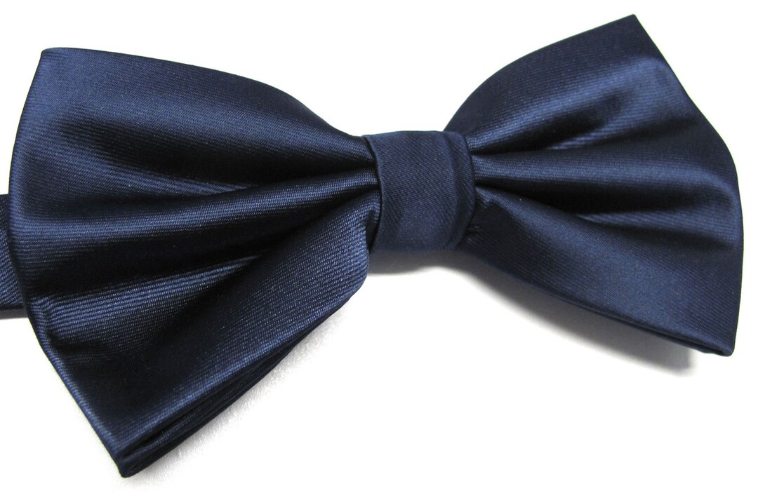 Mens Bowtie. Navy Blue Bowties With Matching Pocket Square Option - Etsy