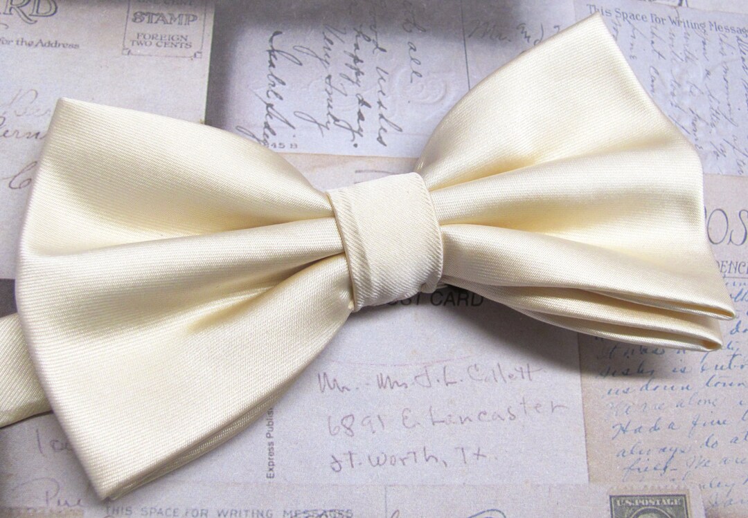 Mens Bowtie. Champagne Cream Bowties With Matching Pocket Square Option ...