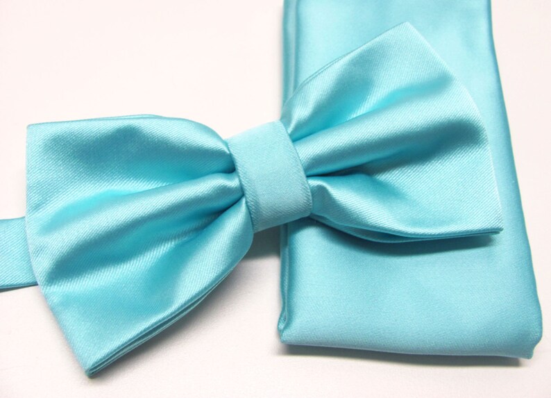 Mens Bowtie Pool Blue Bowties. Robin Blue Eggs Blue Carolina Blue Bow ...