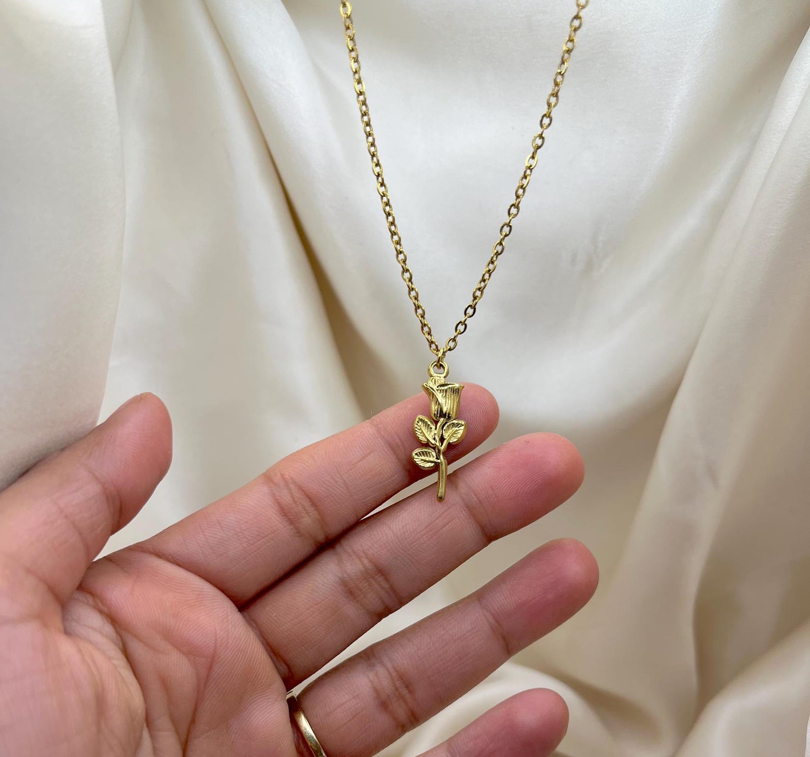 18k Gold Vintage Rose Pendant Necklace, Rose Pendant Necklace, Rose ...