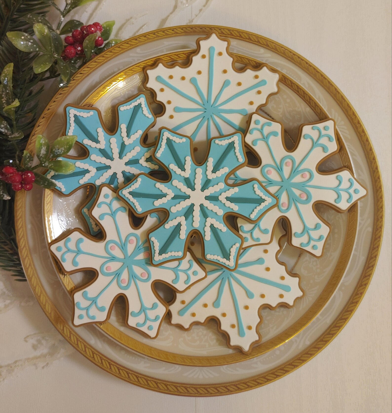 Blue Pastel Gingerbread Snowflake Cookies: Tiered Tray Decor - Etsy