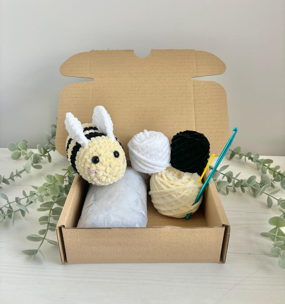 DIY Amigurumi Bee Crochet Kit Beginner Friendly Easy Handmade Crochet ...