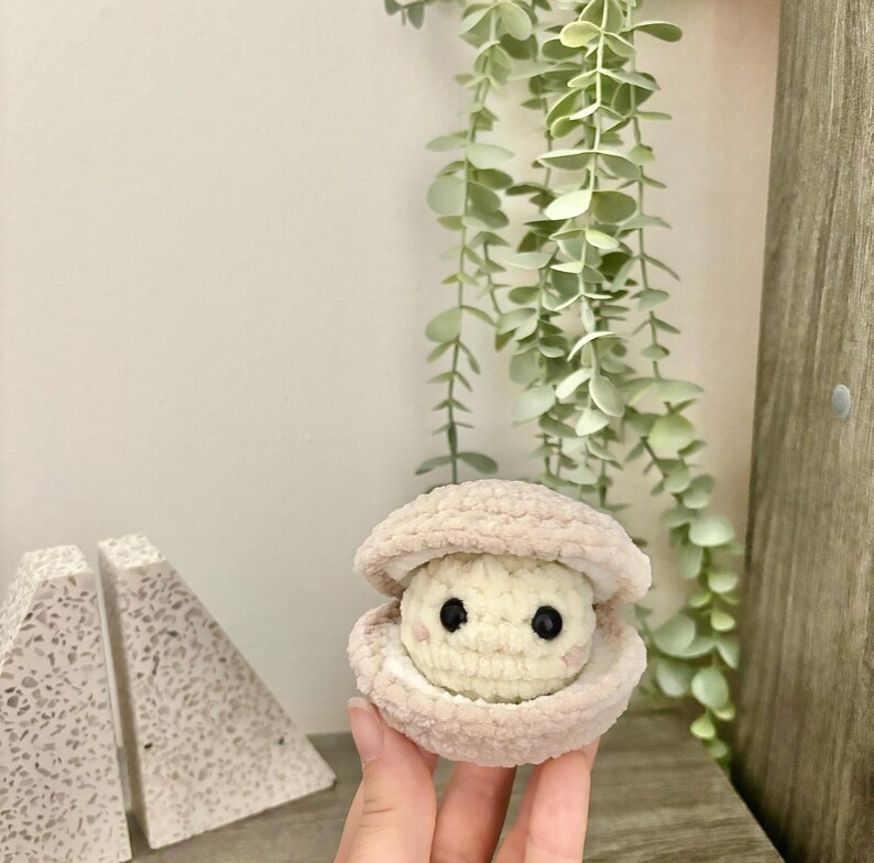 Beginner-friendly Clam Crochet Pattern DIY Adorable Amigurumi Plush Toy ...