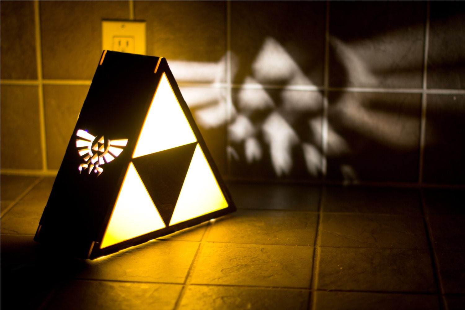 Zelda Triforce Lampe - Hyrule Wappen Detail - Etsy.de