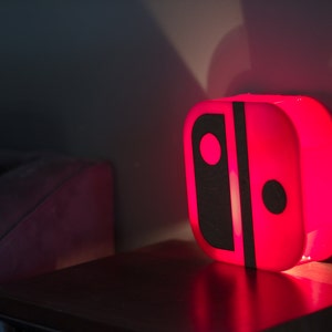 Nintendo Switch Lamp - End Table, or Wall Mountable - Etsy