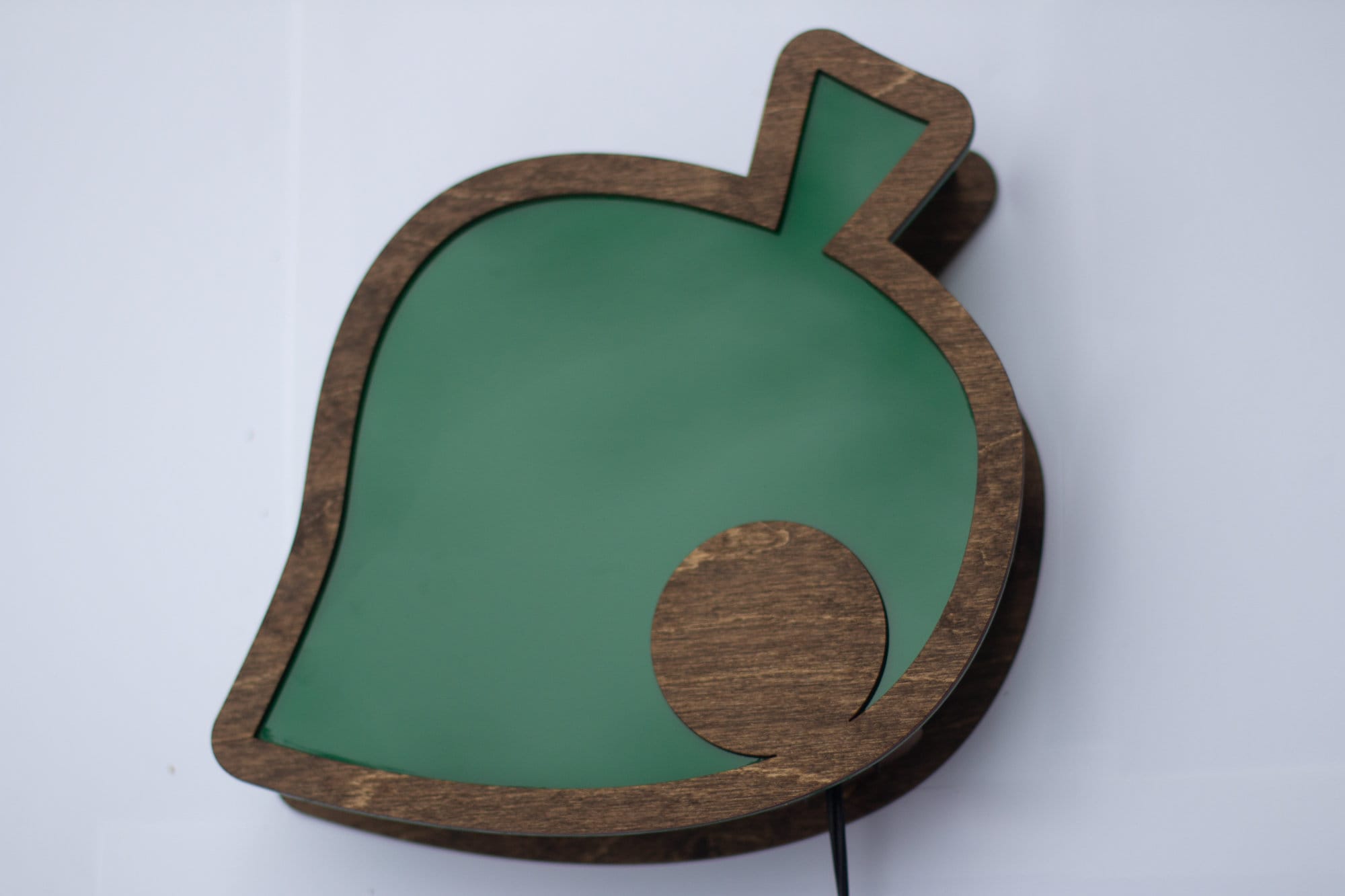 Animal Crossing - Green Leaf - Wall Mountable Lamp - Etsy