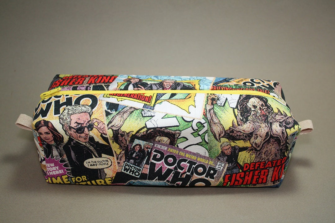Boxy Makeup Bag - Doctor Who Comic Cover Print Zipper - Pencil Pouch ...