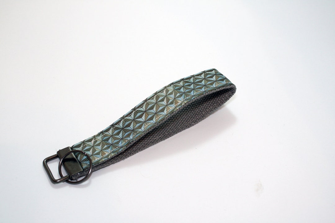 Key Fob Wristlet - Earth is a Spaceship - Keychain - Etsy