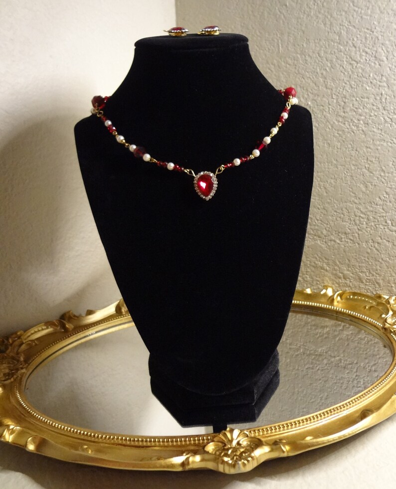 Red Beaded Necklace Earrings Gold Set, Handmade Gift, Red Crystal ...