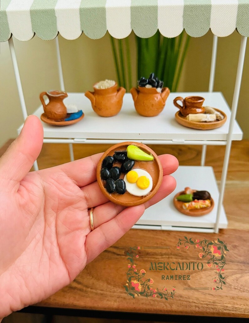 Mini Figuras De Barro, Figuras De Barro, Mexican Mini Figures, Mexican ...