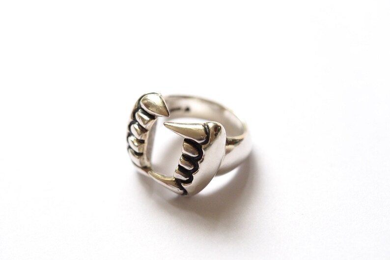 Silver Fangs Ring | Etsy