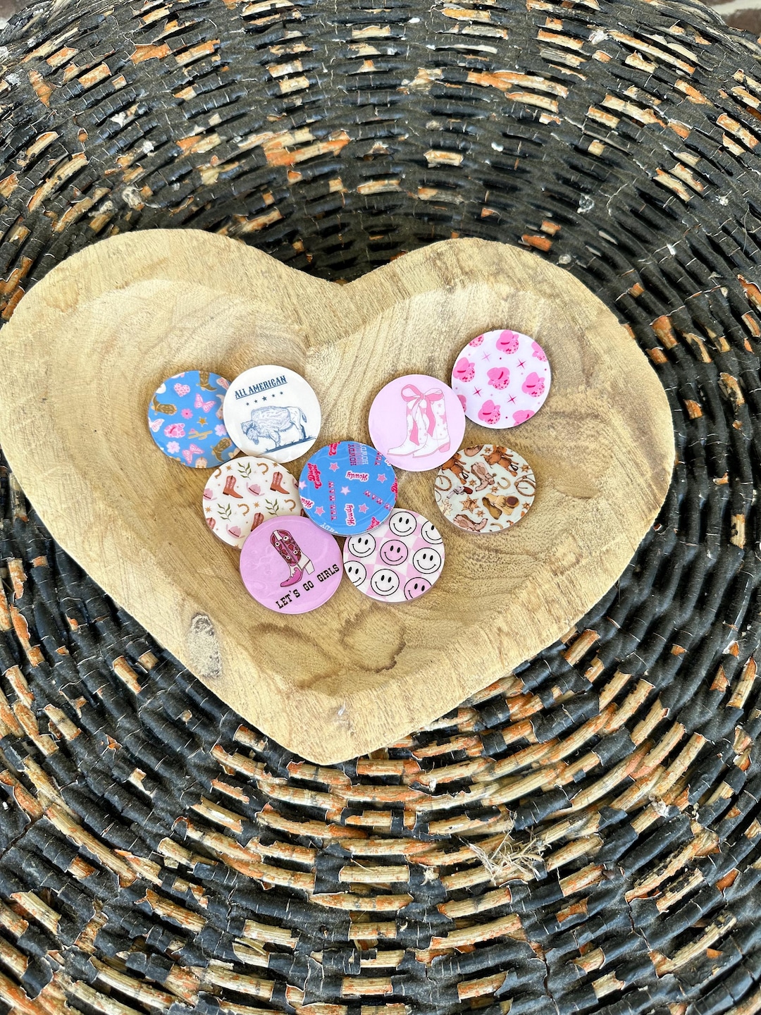 Interchangeable Badge Reel Toppers: Handmade UV Resin Velcro Design - Etsy