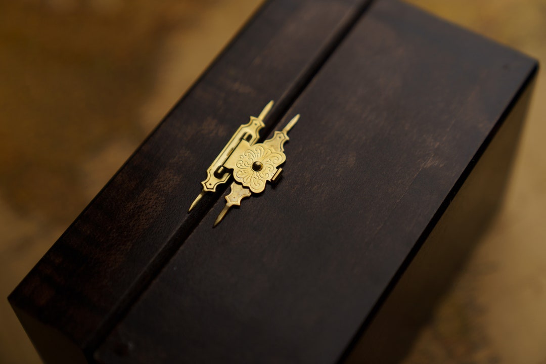 Decorative Gold Latch Lock: Vintage Metal Decor Hinge (31x21mm) - Etsy