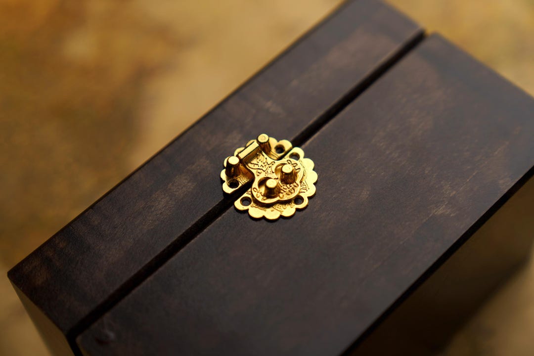 Gold Jewelry Box Lock: Vintage Metal Latch (30x30mm) - Etsy
