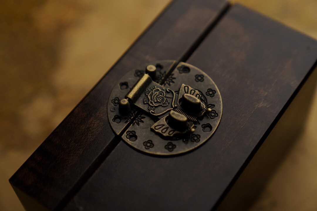 Round Vintage Brass Lock, Stylish Latch Lock for Gift and Storage Boxes ...
