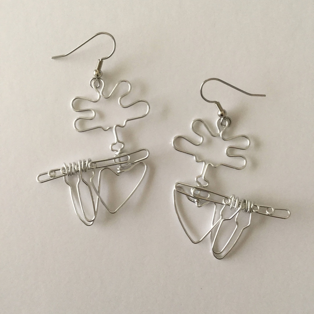 Flute Player Earrings Wire Jewelry Gifts for Flutists and Musicians - Etsy