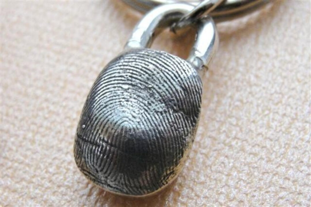 Custom Fingerprint Keychain Thumbprint Key Chain in Sterling Silver ...