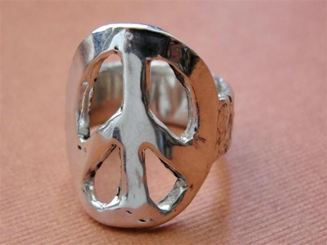 Peace Sign Ring in Sterling Silver - Etsy