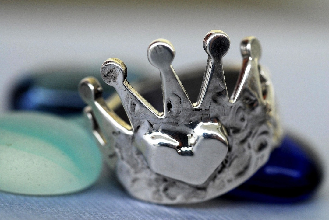 Crown Ring Heart in Sterling Silver - Etsy