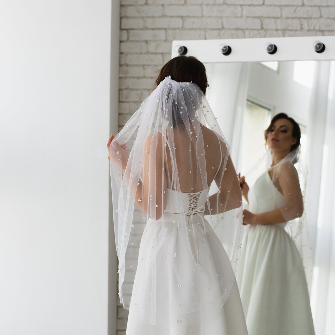Scattered Pearl Soft Tulle Veil,wedding Veil With Pearls,scattered Pearl Veil Finger Tip,beaded ...