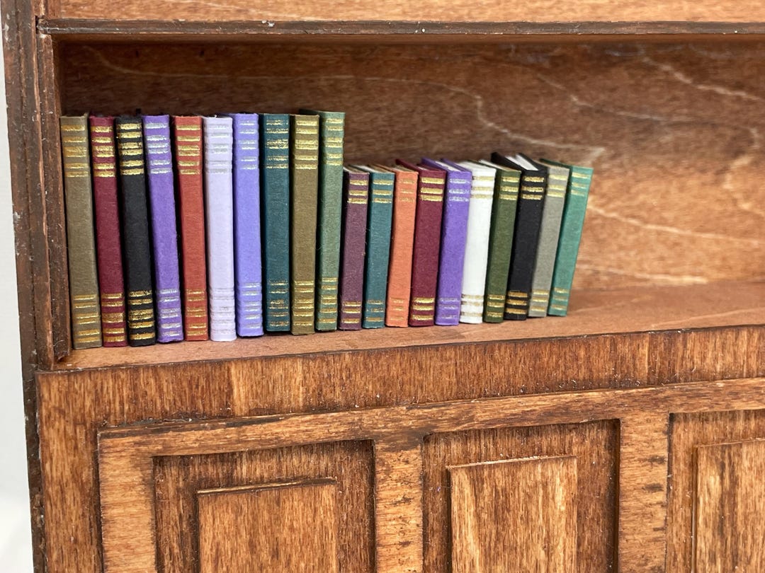 Set of 20 Miniature Dollhouse Books in a Variety of Colors - Etsy