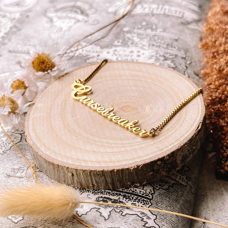Sarah Name Necklace - Etsy