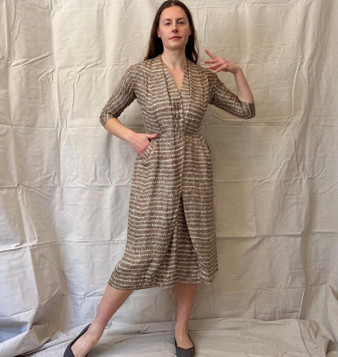 Vintage 50s Classy Champagne Scribble 100% Silk Cocktail Dress by Helga ...